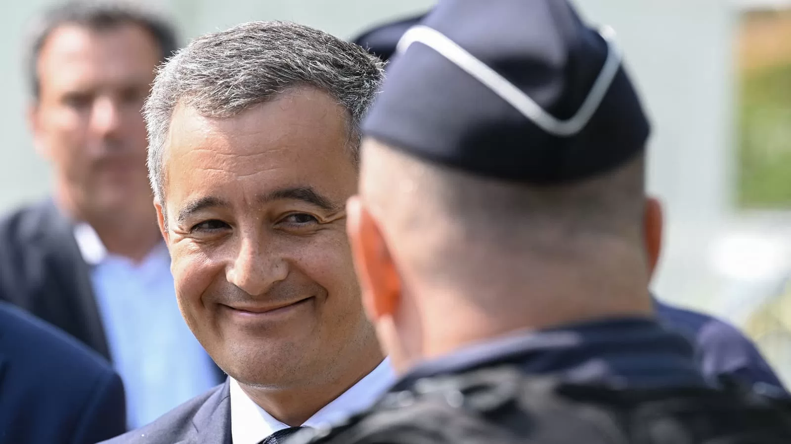 Michaël Youn Dévoile le Numéro de Portable de Gérald Darmanin en Plein ...